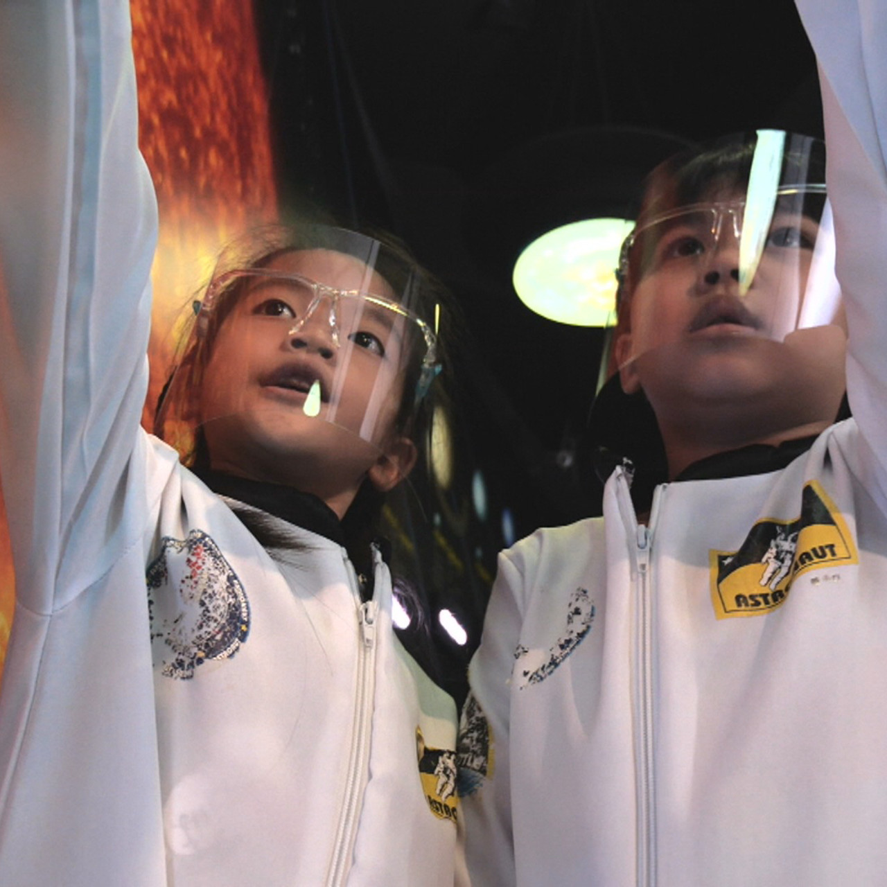 ALTV ช่อง 4 - ไปท่องอวกาศกันเถอะ