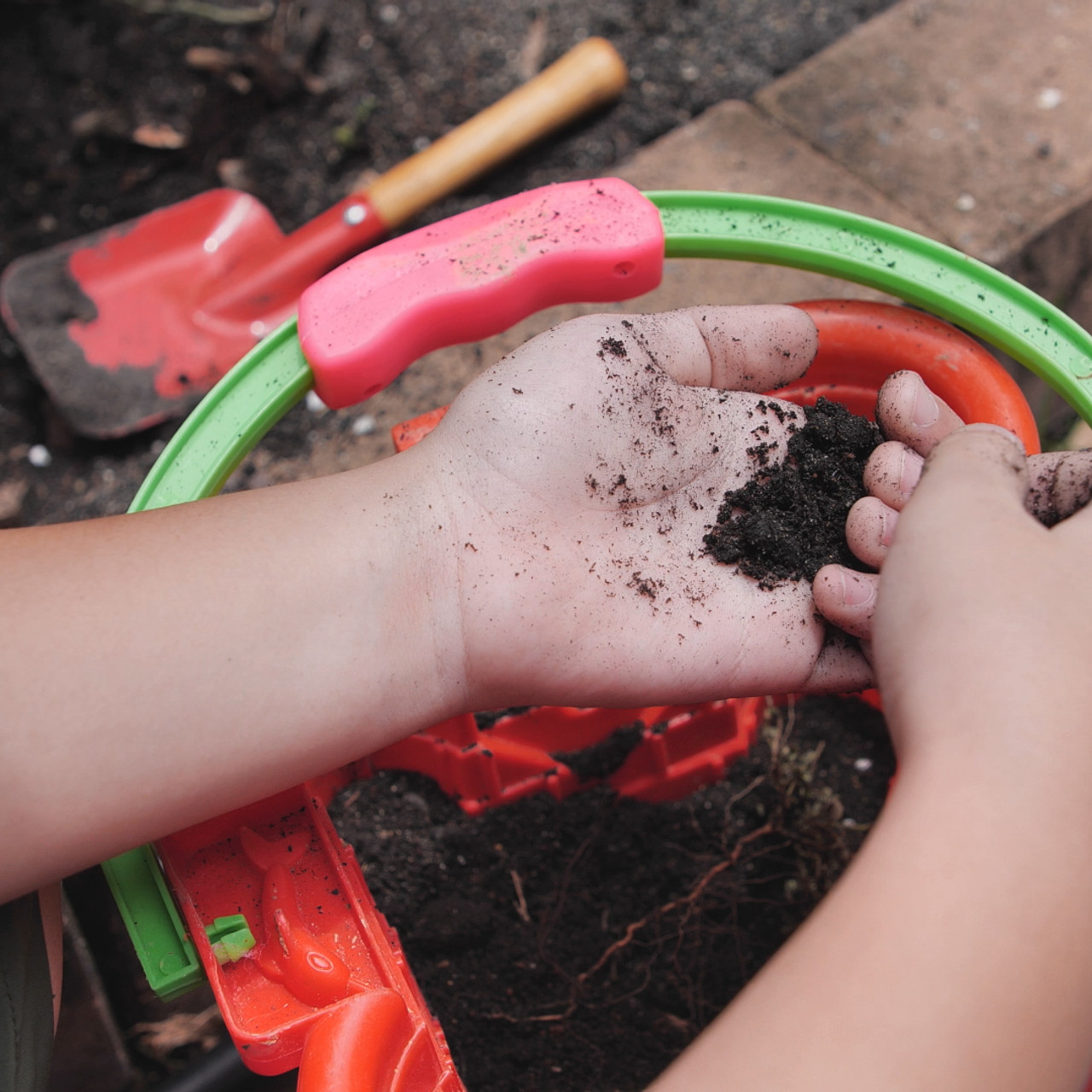 ALTV ช่อง 4 - สนุกกับดินสุดแข็งแกร่ง